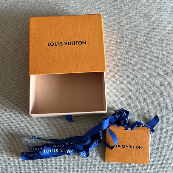 Louis Vuitton | Bags | Authentic Small Louis Vuitton Storage Box Set ...